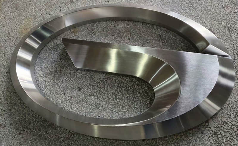 3D auto signs, fabricated auto logos, auto letters, 3D signs, channel ...